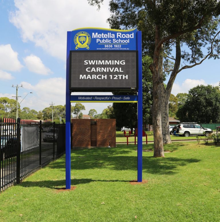School Swimming Carnival: How to Maximise Engagement with Signage